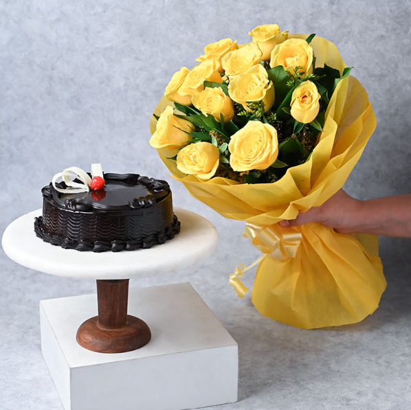 Sunny Roses With Cake Combo – Floramoments